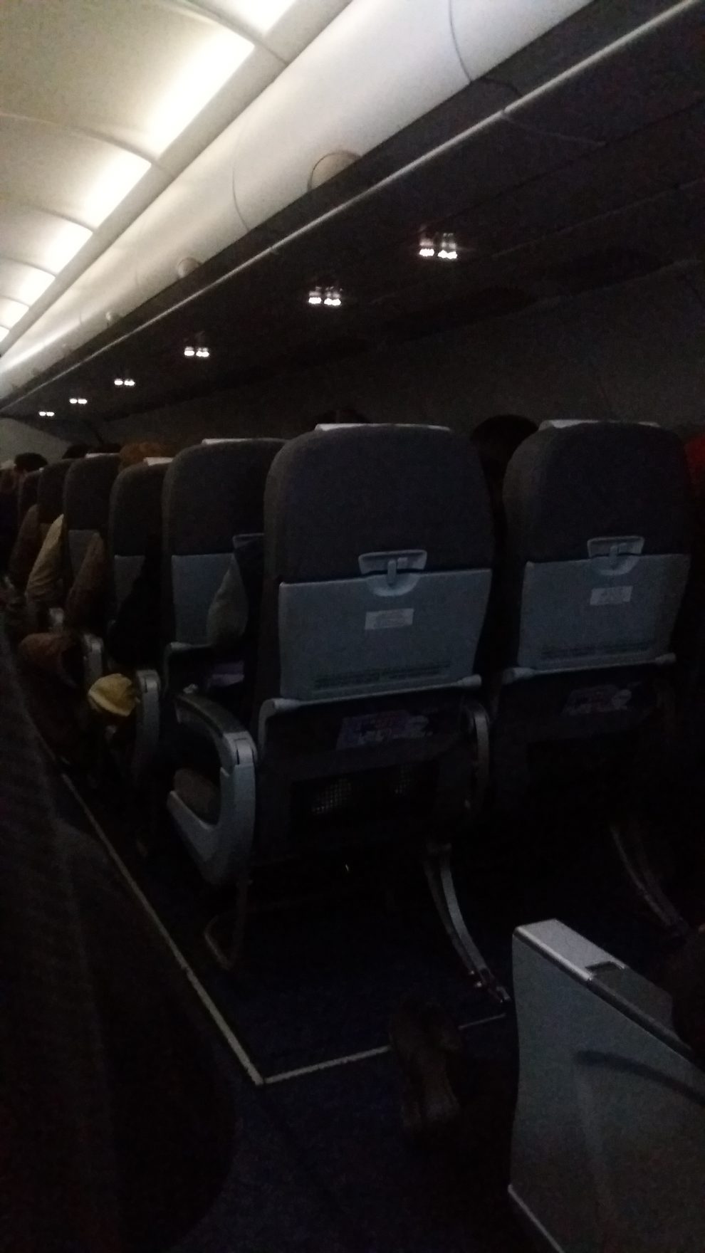Airblue Economy class flight review Lahore to Sharjah - Pakistan Aviation