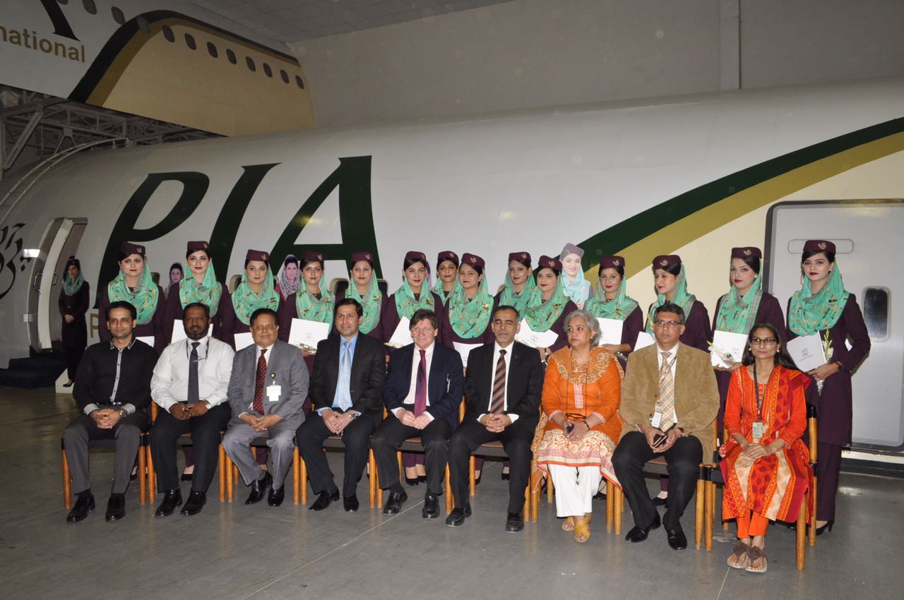 378th batch of PIA cabin crew, leaves PIA Training Centre - Pakistan ...